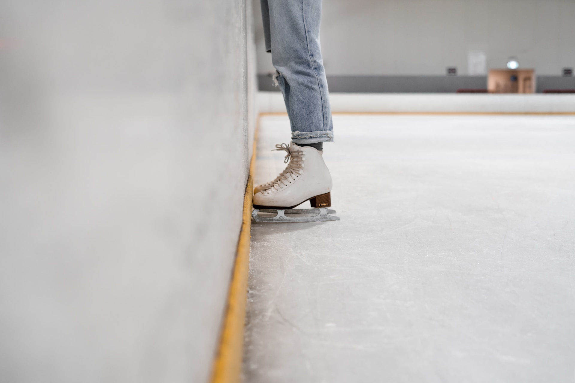 Check Out These Ice-Skating Rinks in DFW - Hand and Wrist Institute